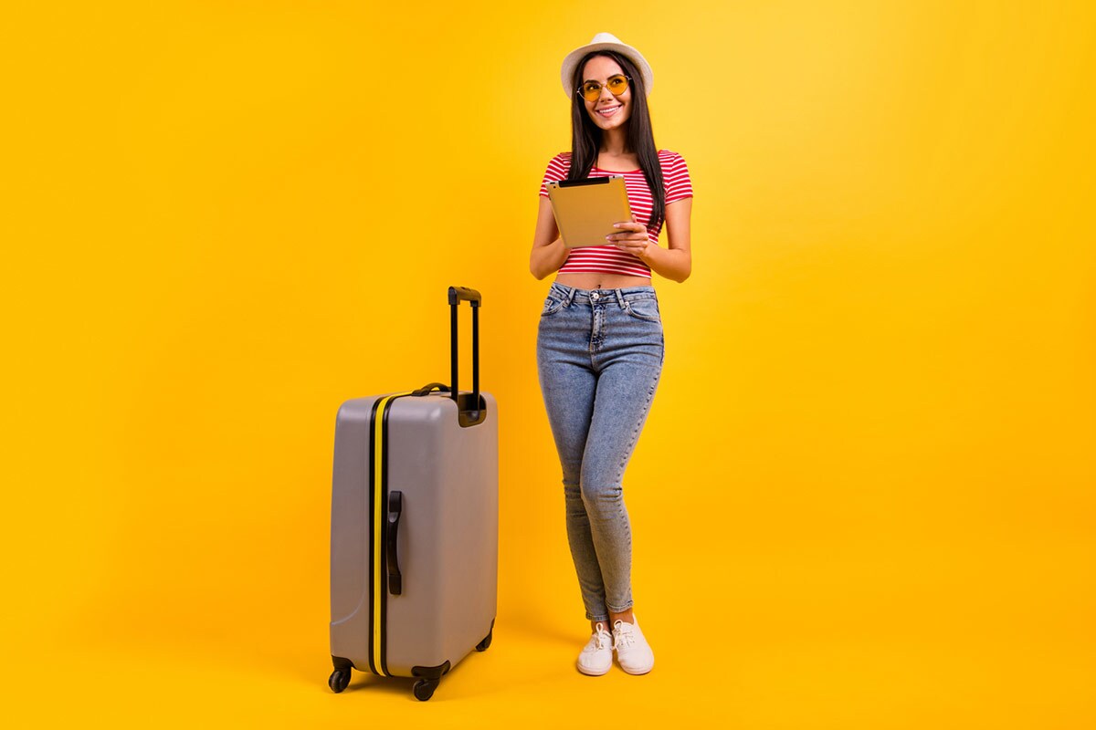 Smart Travel Checklist For Solo Travellers HotDeals360