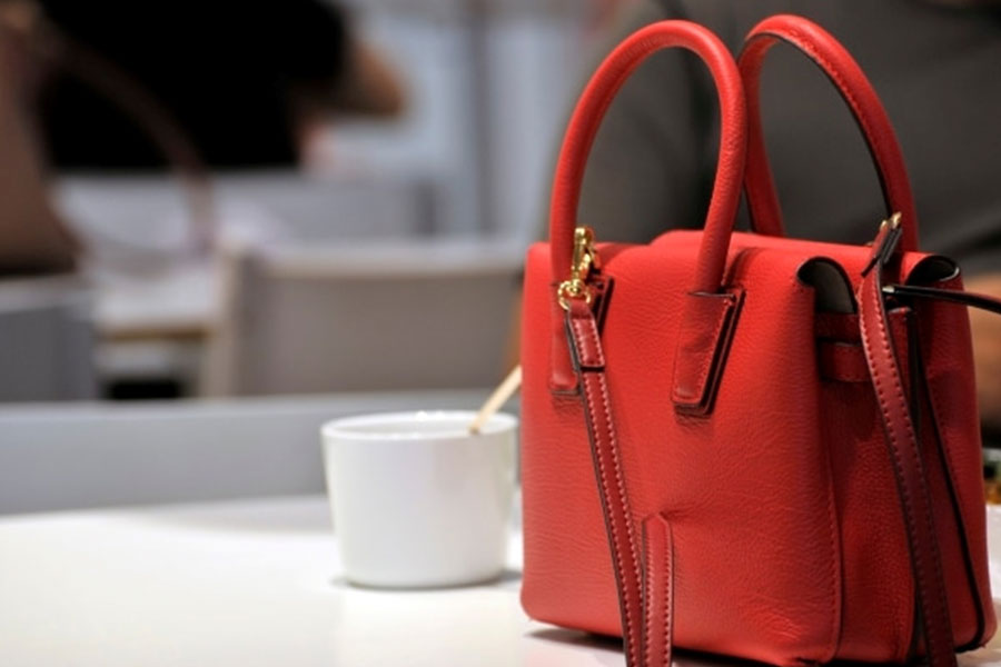 Good Handbags In India | Paul Smith