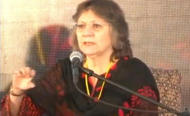 Moneeza Hashmi, Pakistani Poet Faiz Ahmed Faiz's Daughter Alleges Ban ...
