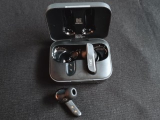 Boat Airdopes 800 Review: Formidable Sound on a Budget | Gadgets 360