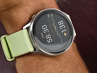 Garmin Venu 4 Smartwatch With LED Flashlight, ECG App Launched ...
