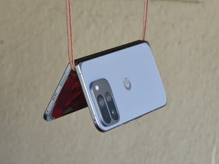 Google Pixel 11 Pro Fold Could Launch With a Redesigned External Camera ...