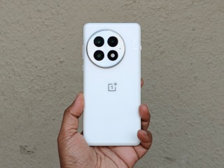 Compare OnePlus 13s vs OnePlus 13R vs OnePlus 13 Price, Specs, Ratings