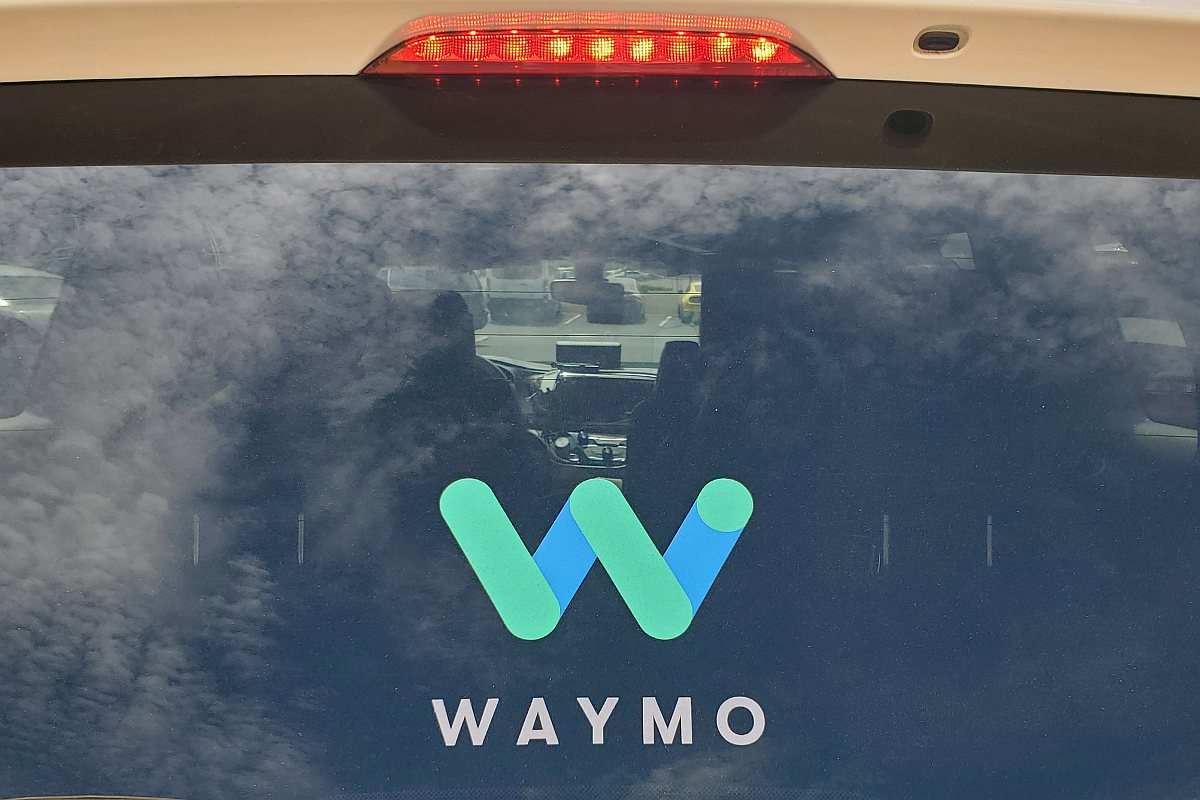 Waymo Says Ready to Launch Driverless Vehicle Services in San Francisco ...