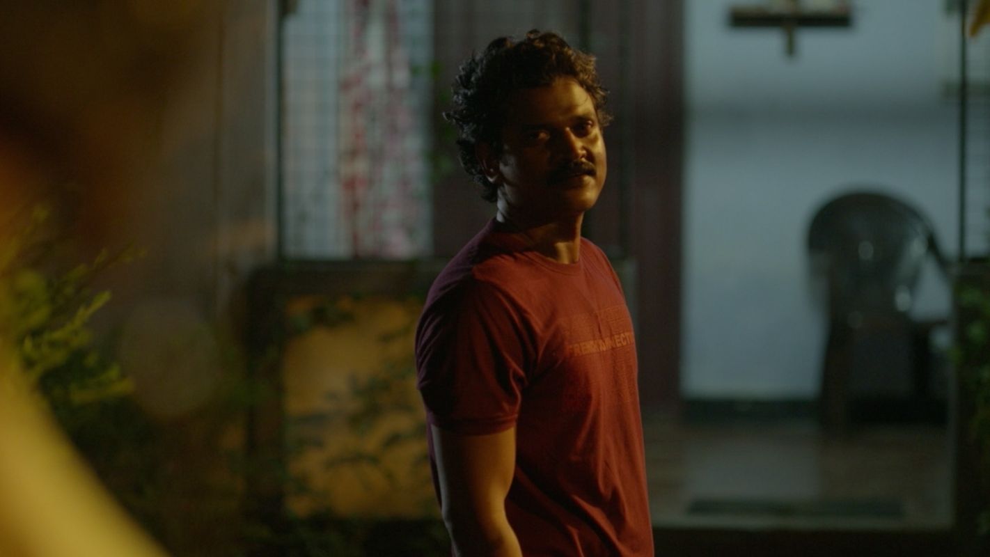 Saudi Vellakka Movie (2022) | Release Date, Review, Cast, Trailer ...