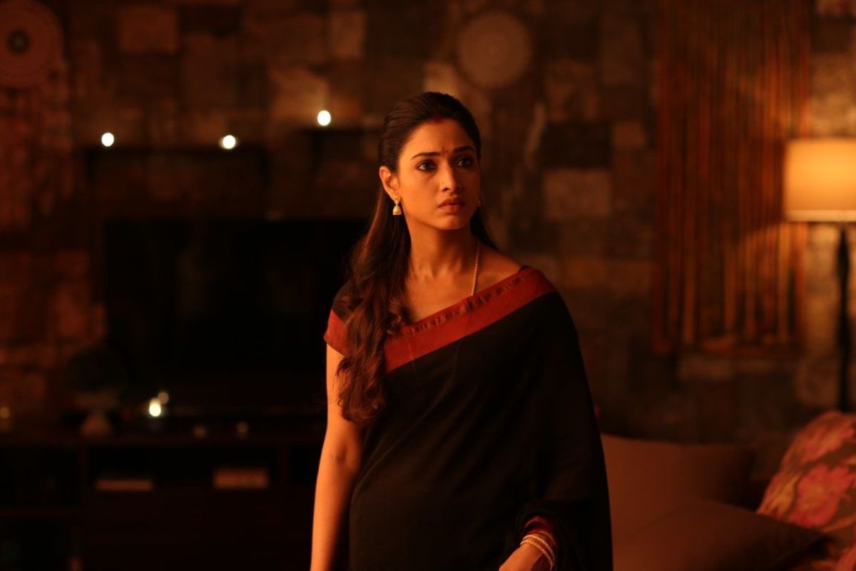 Devi 2 Movie (2019) | Release Date, Review, Cast, Trailer - Gadgets 360