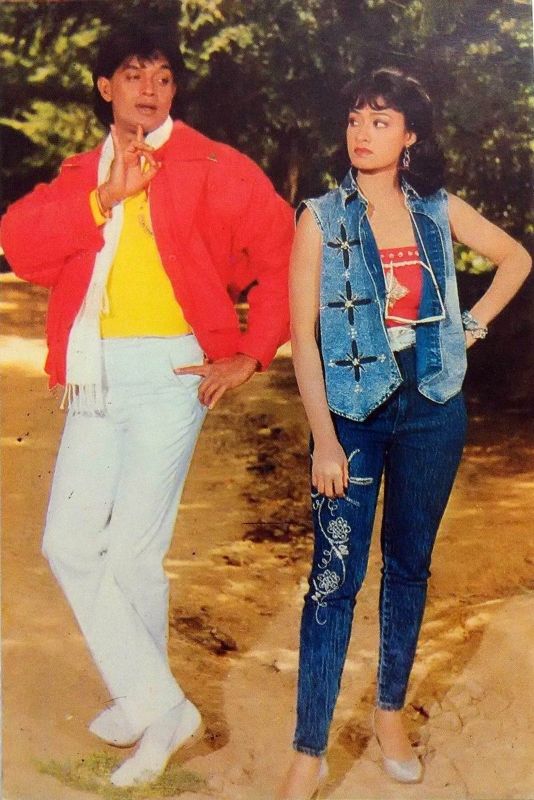 Dost Movie (1974) | Release Date, Review, Cast, Trailer - Gadgets 360