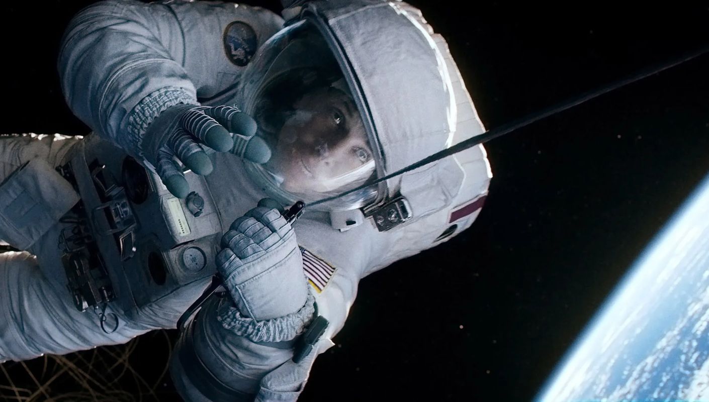 Gravity Movie (2013) | Release Date, Review, Cast, Trailer, Watch ...