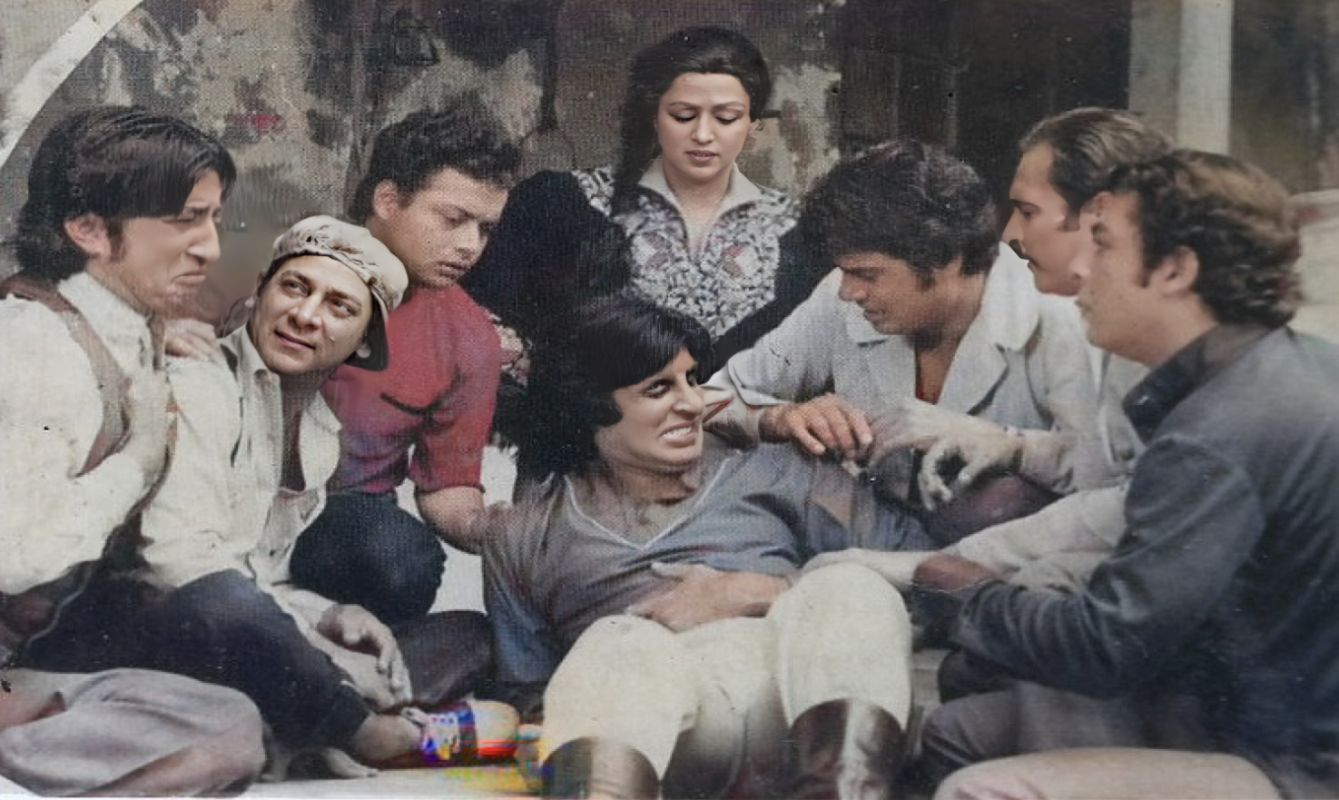 Satte Pe Satta Movie (1982) | Release Date, Review, Cast, Trailer ...