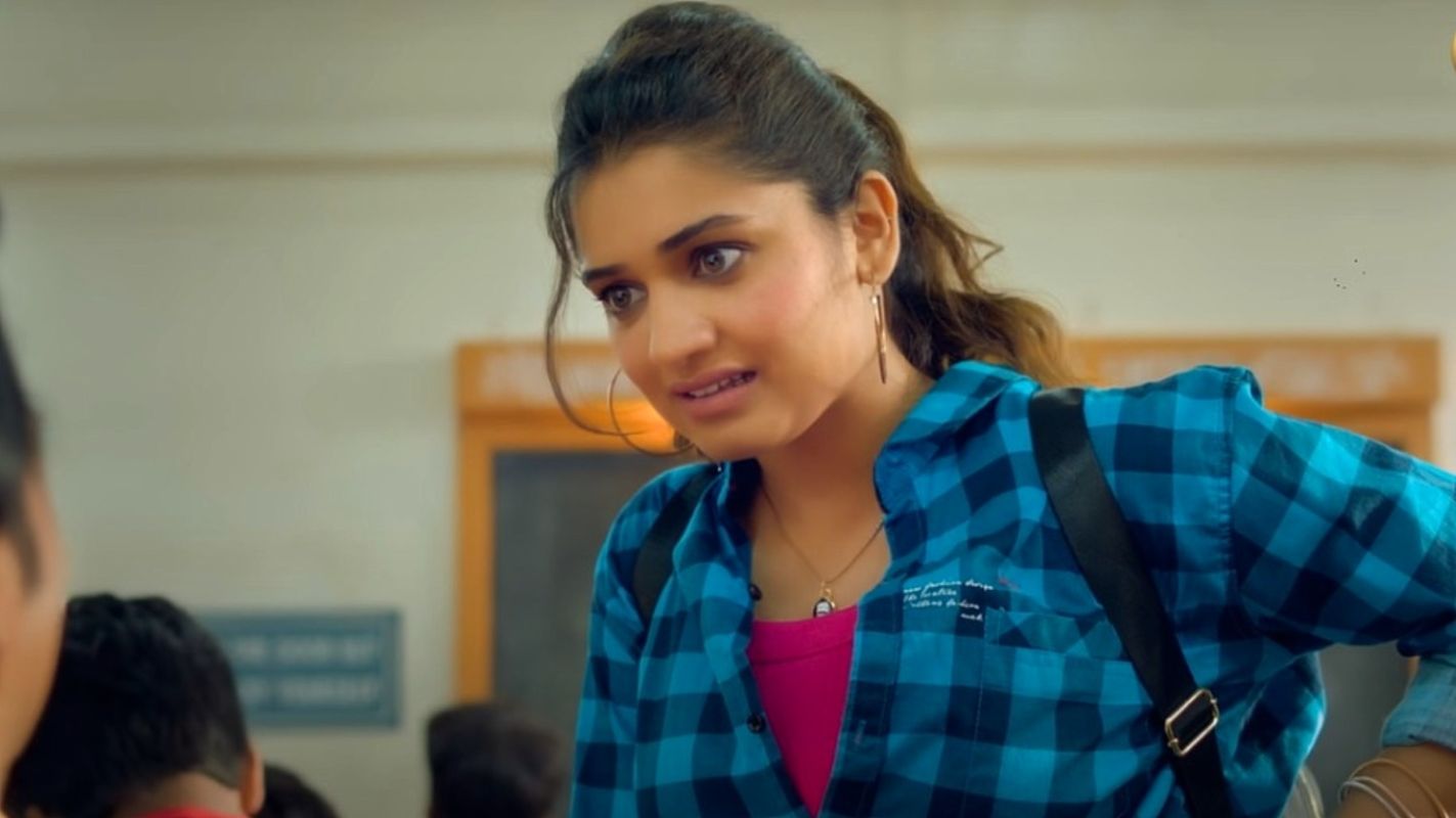 Timepass 3 Movie (2022) | Release Date, Review, Cast, Trailer, Watch Online at Zee5 - Gadgets 360