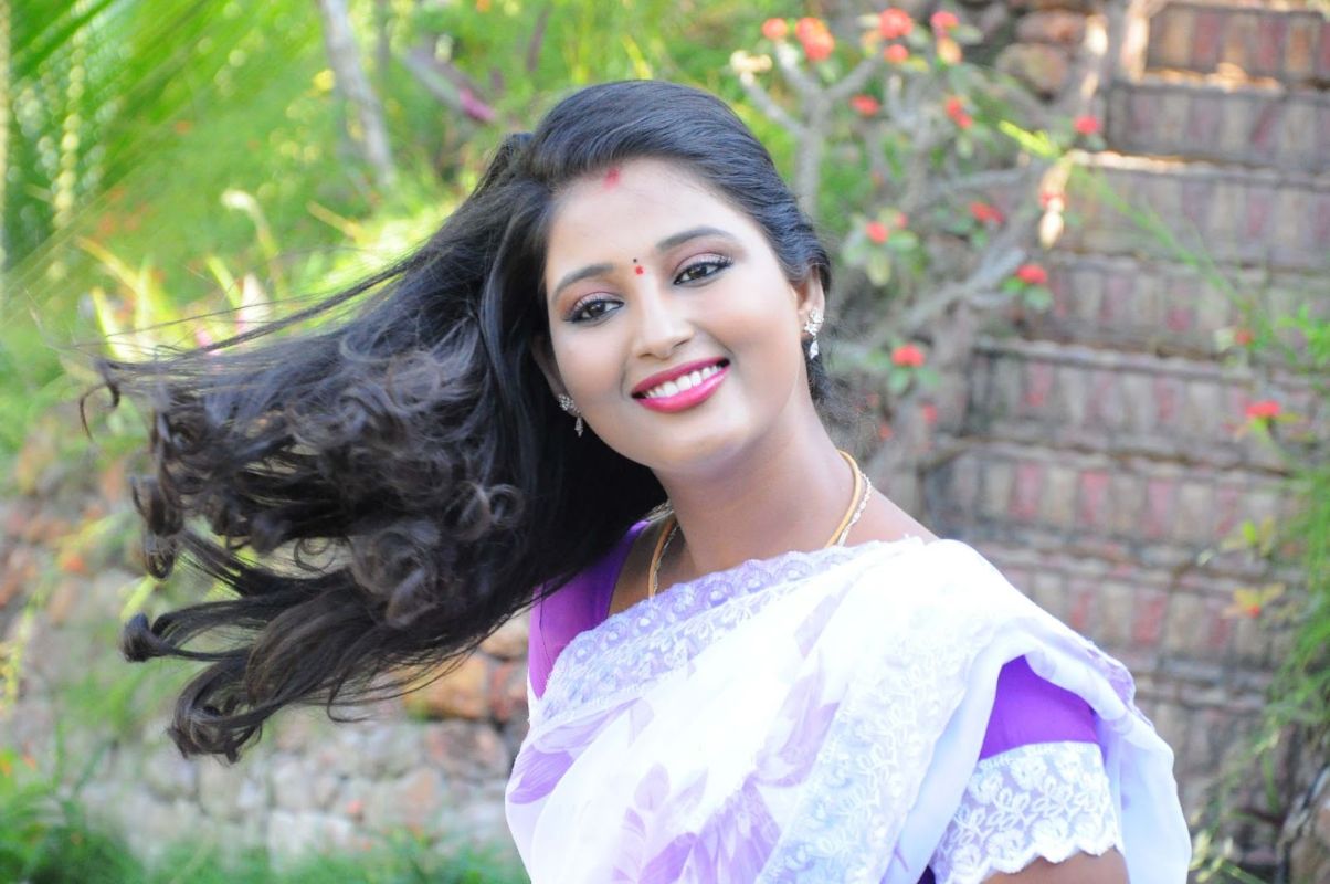 Kutty Devathai Movie (2020) | Release Date, Review, Cast, Trailer ...