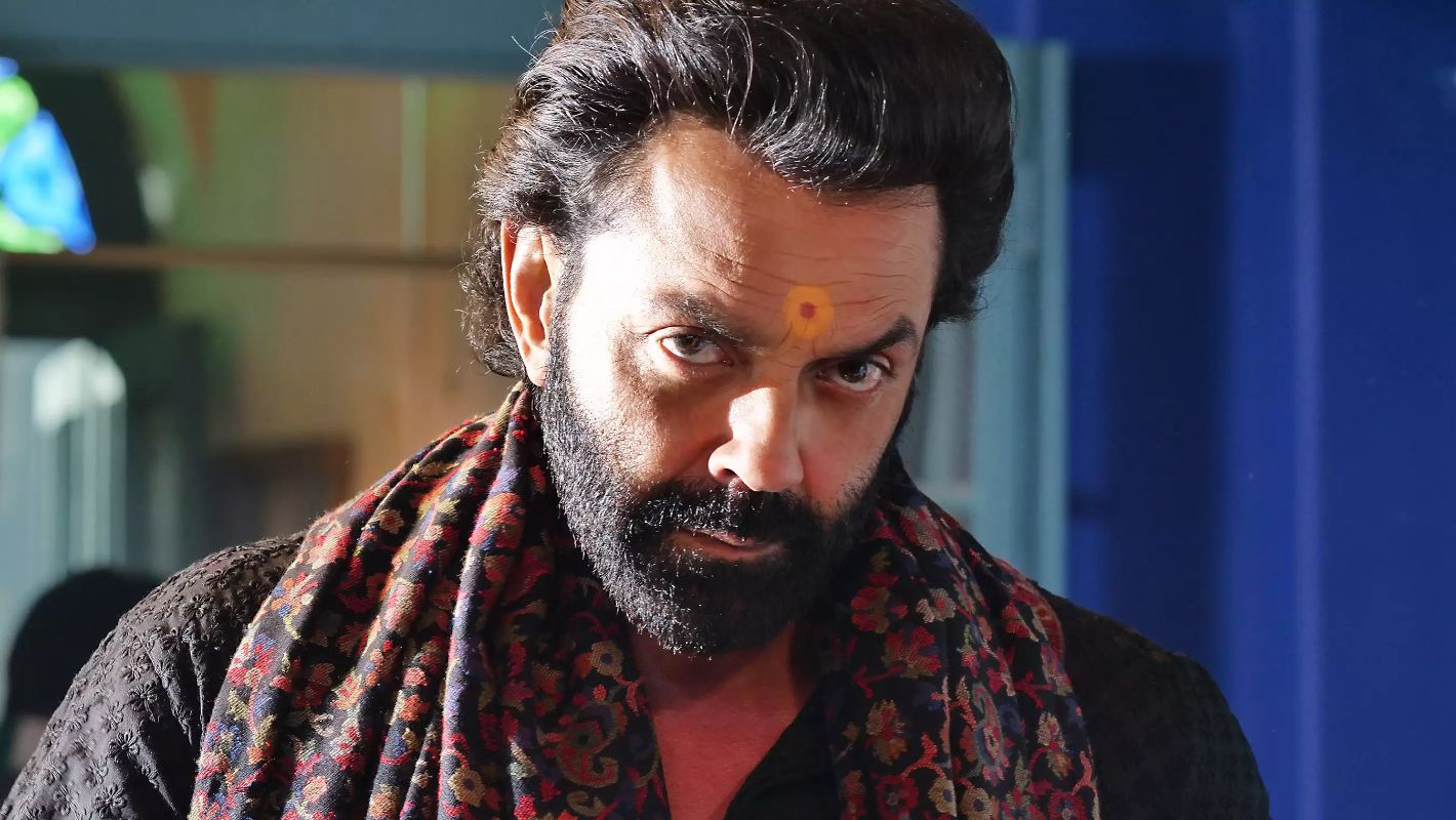 Aashram Season 1 Web Series (2020) | Release Date, Review, Cast ...