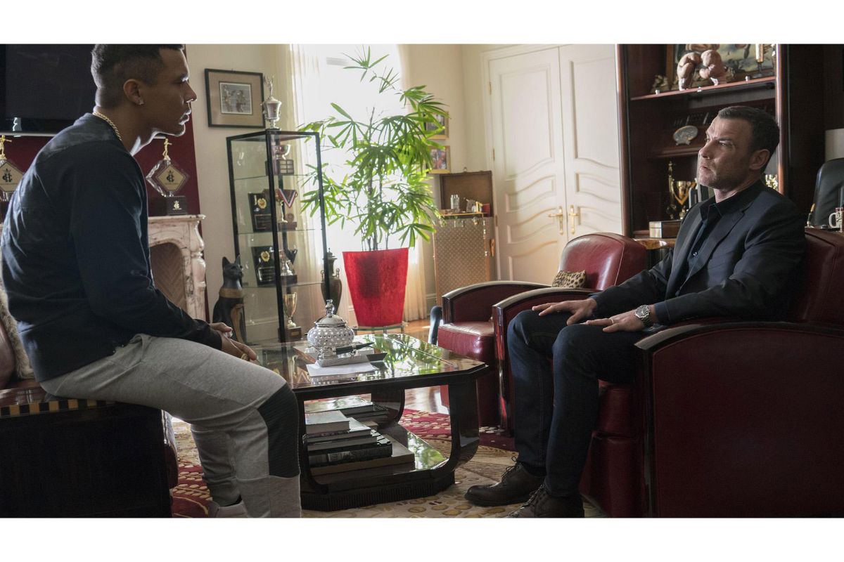 Ray Donovan Season 4 Web Series (2016) | Release Date, Review, Cast ...