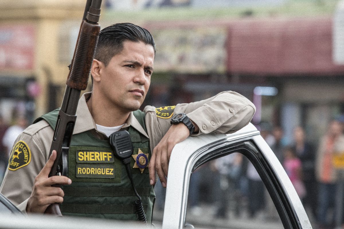 Bright Movie (2017) | Release Date, Review, Cast, Trailer, Watch Online ...