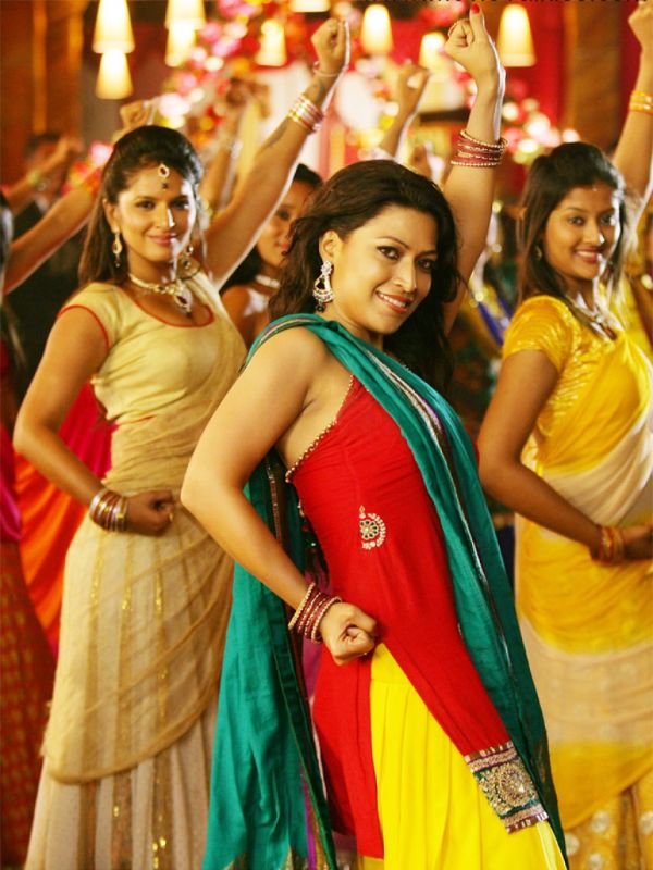 Bittoo Boss Movie (2012) | Release Date, Review, Cast, Trailer, Watch ...