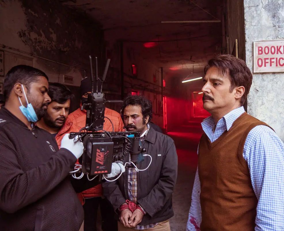 Collar Bomb Movie (2021) | Release Date, Review, Cast, Trailer, Watch ...