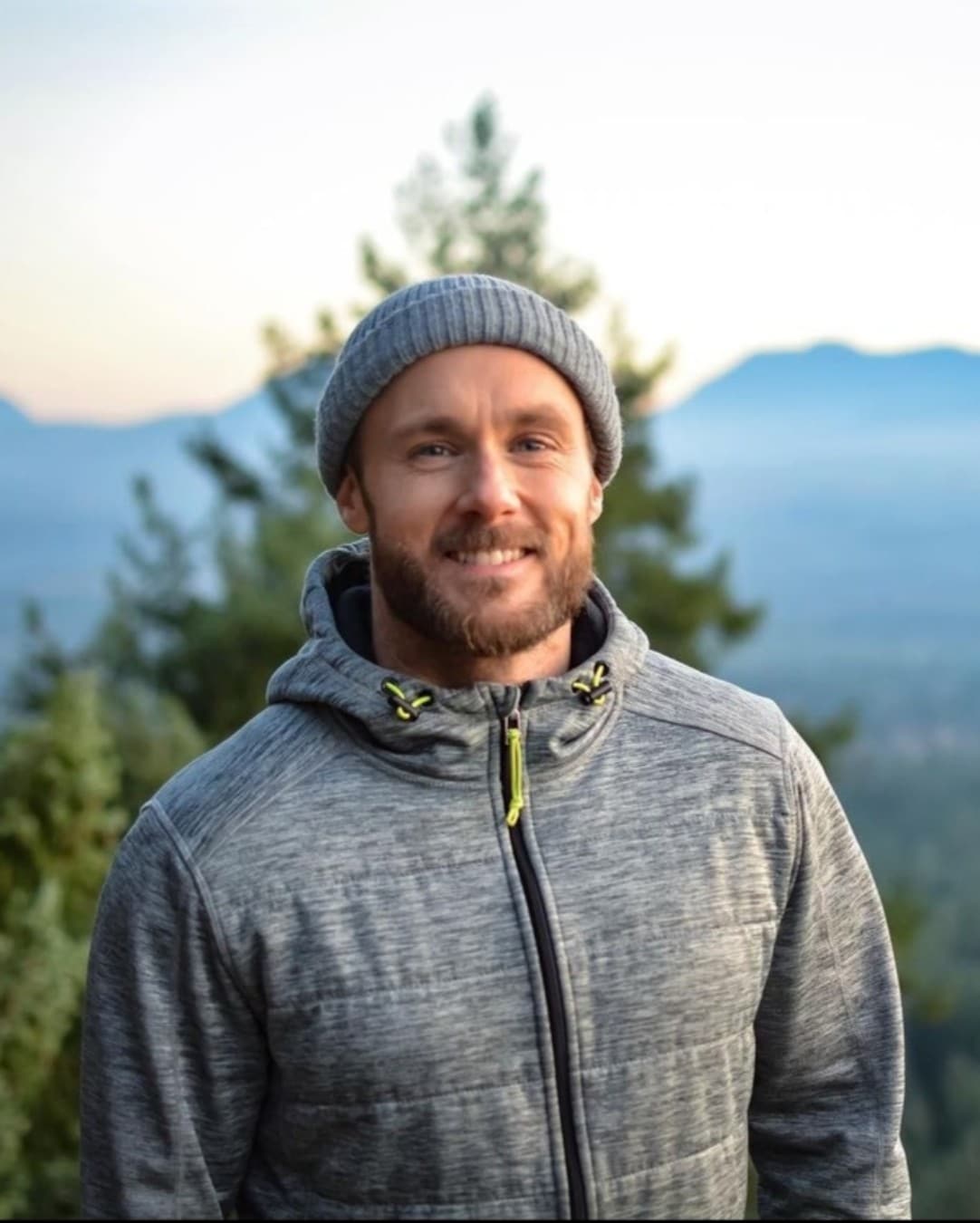 Derek Simnett Latest News, Videos, Photos, Biography, Blogs | Whosthat360