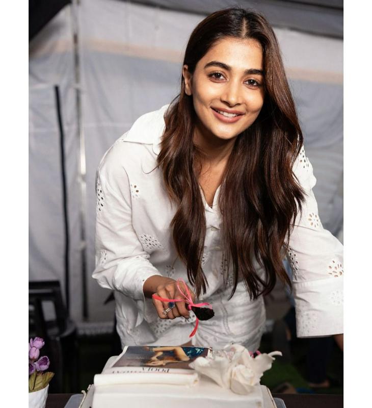 Deva Movie (2025) | Release Date, Review, Cast, Trailer - Gadgets 360