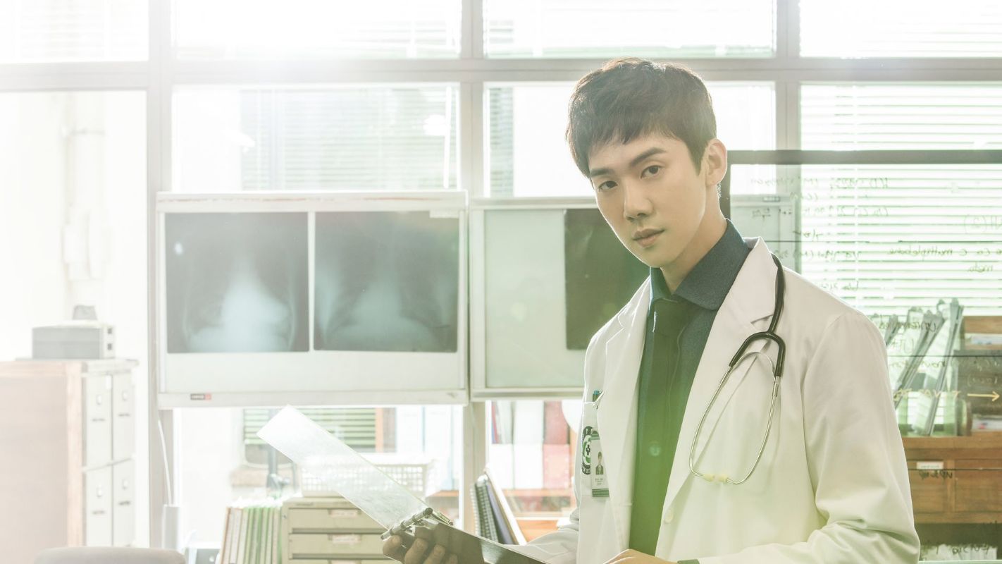 Dr. Romantic Season 1 TV Series (2018) | Release Date, Review, Cast ...