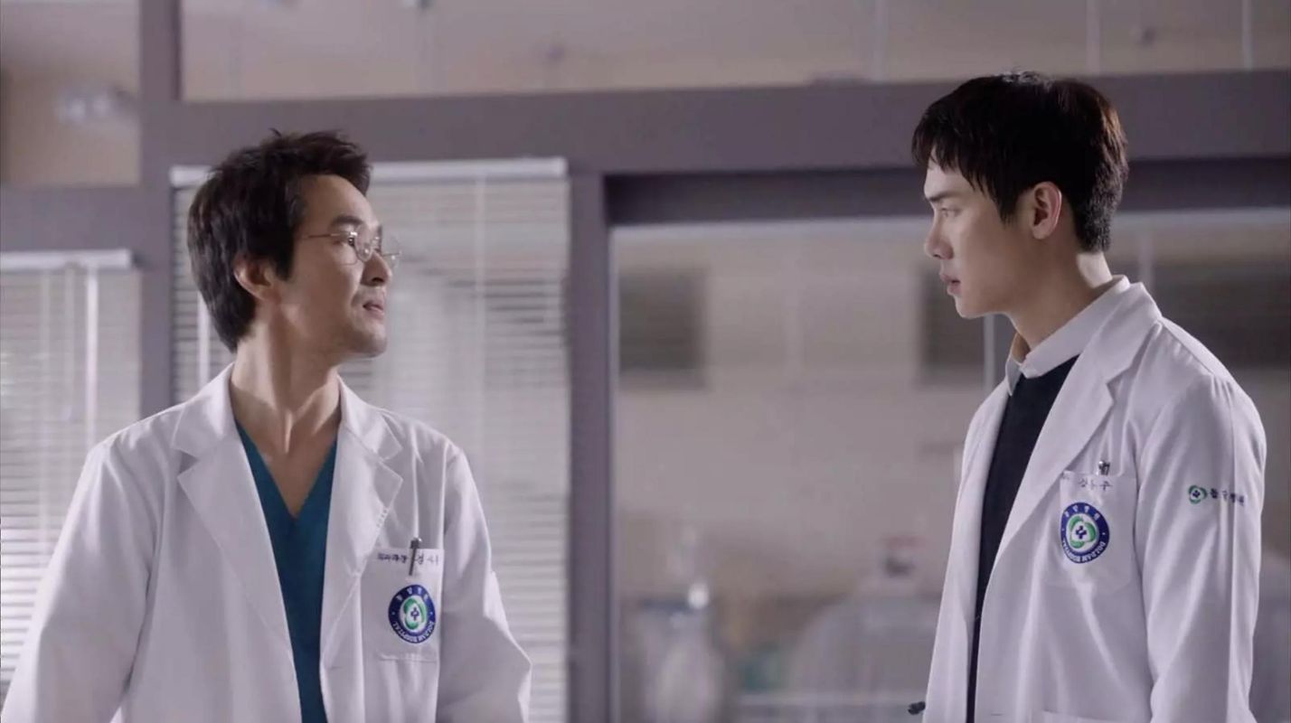 Dr. Romantic Season 1 TV Series (2018) | Release Date, Review, Cast ...