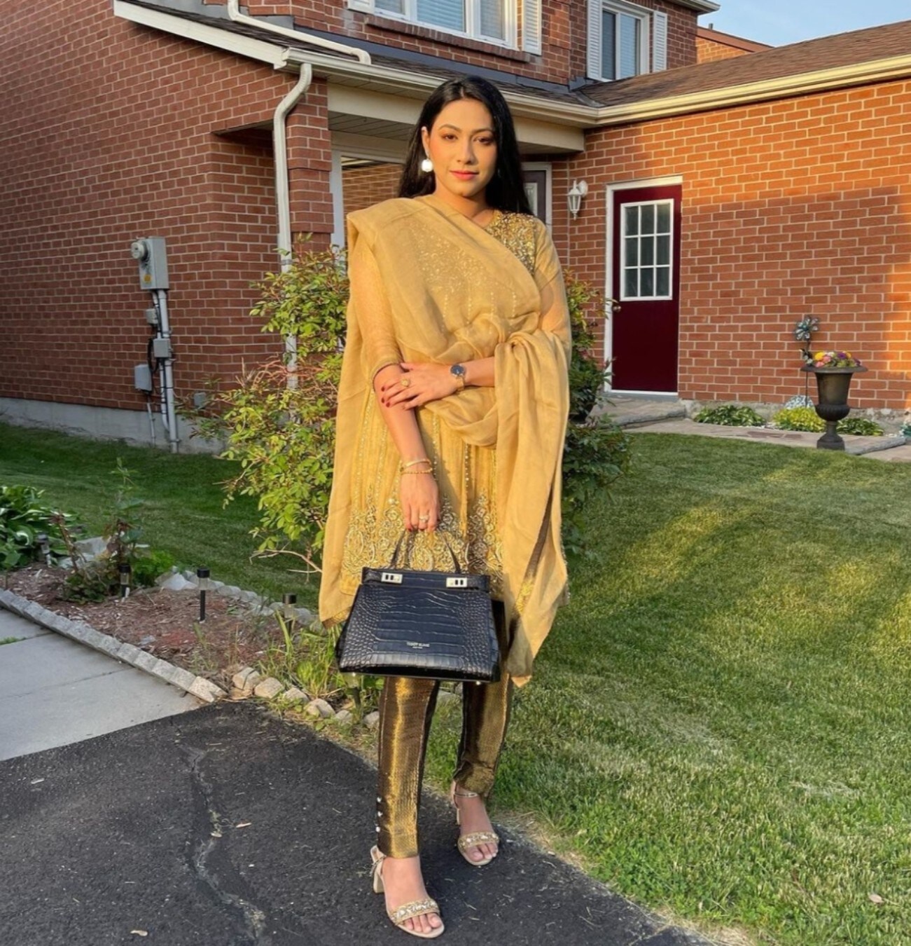 Huma Khan Latest News, Videos, Photos, Biography, Blogs | Whosthat360