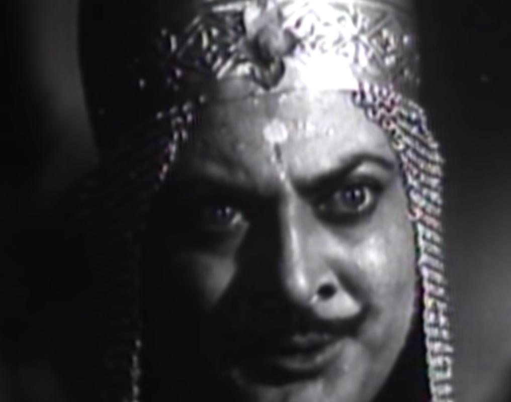 Humayun Movie (1945) | Release Date, Review, Cast, Trailer, Watch ...