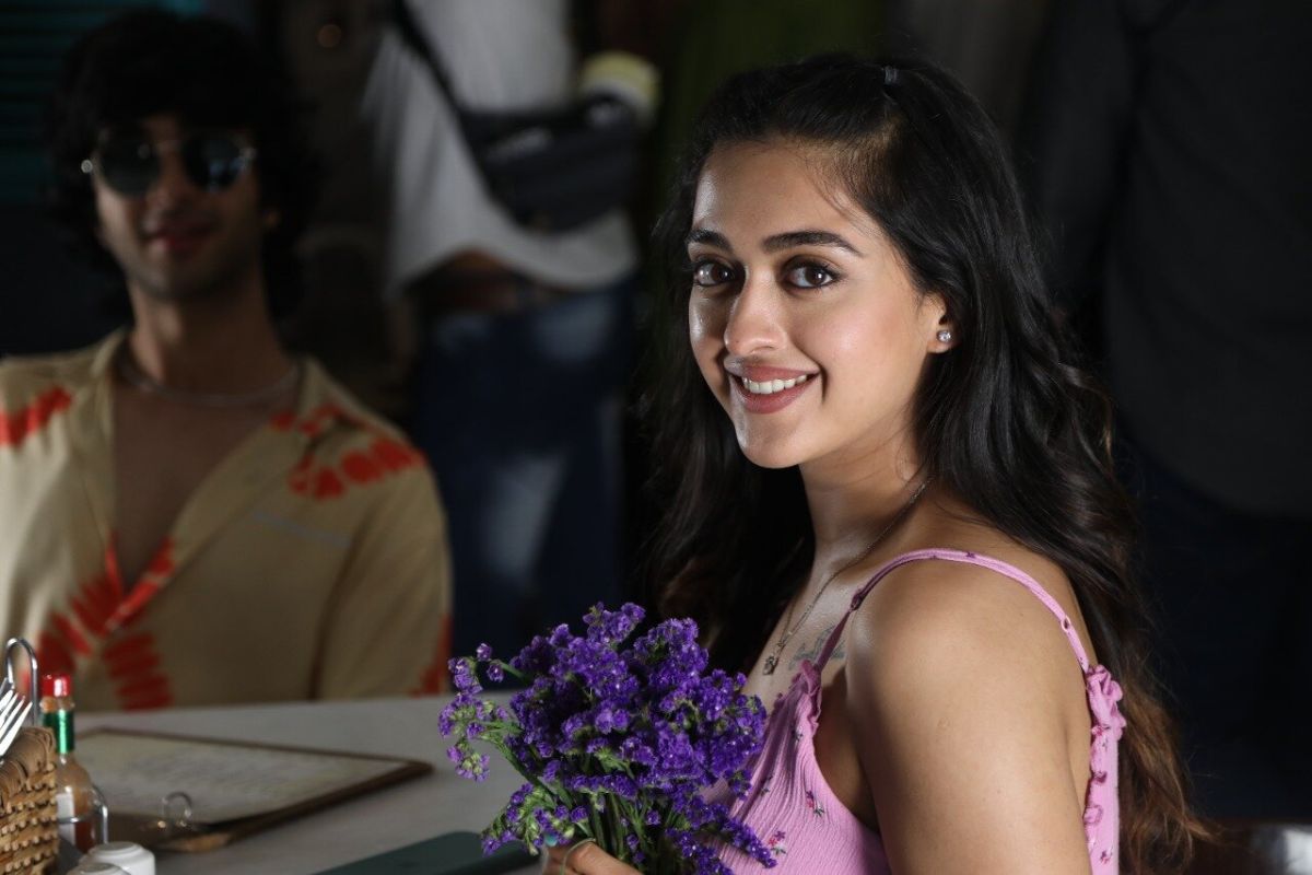 Ishq Express Web Series (2022) | Release Date, Review, Cast, Trailer ...