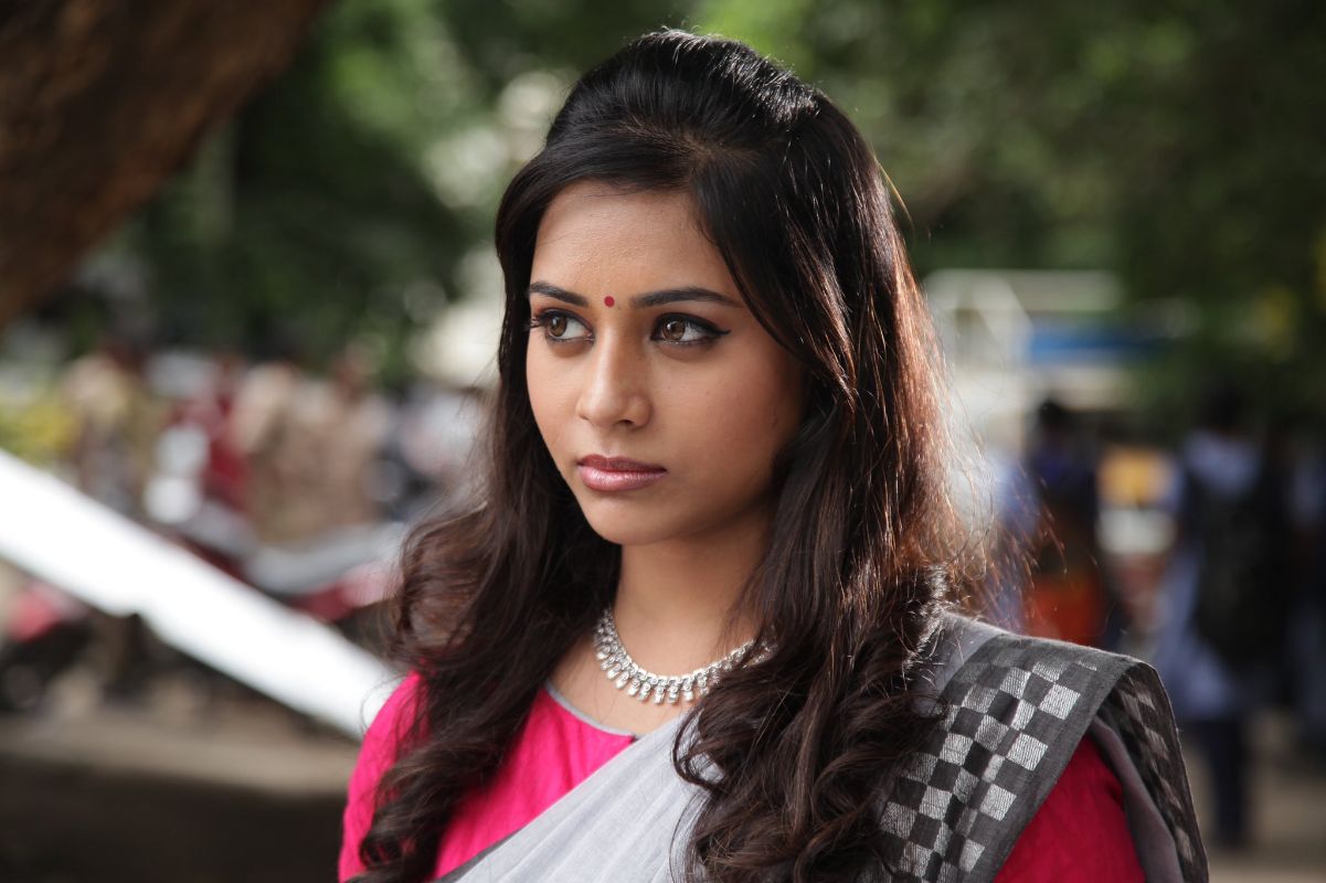 Maanik Movie (2019) | Release Date, Review, Cast, Trailer - Gadgets 360