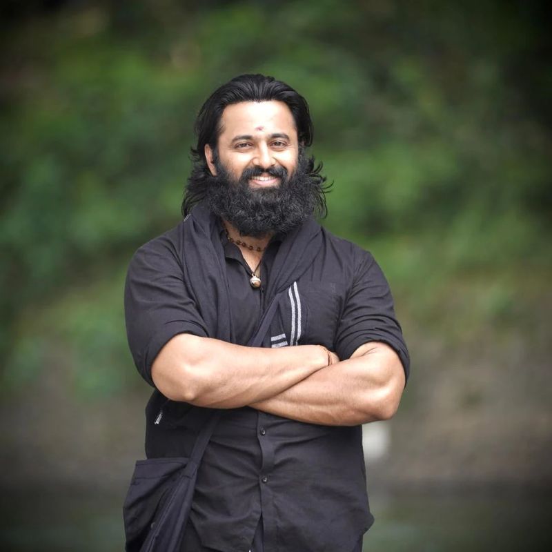 Malikappuram Movie (2022) | Release Date, Review, Cast, Trailer, Watch ...