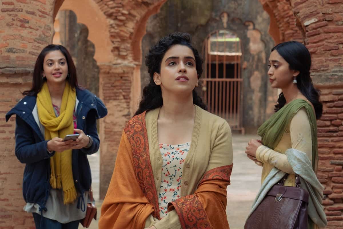 Pagglait Movie (2021) | Release Date, Review, Cast, Trailer, Watch ...