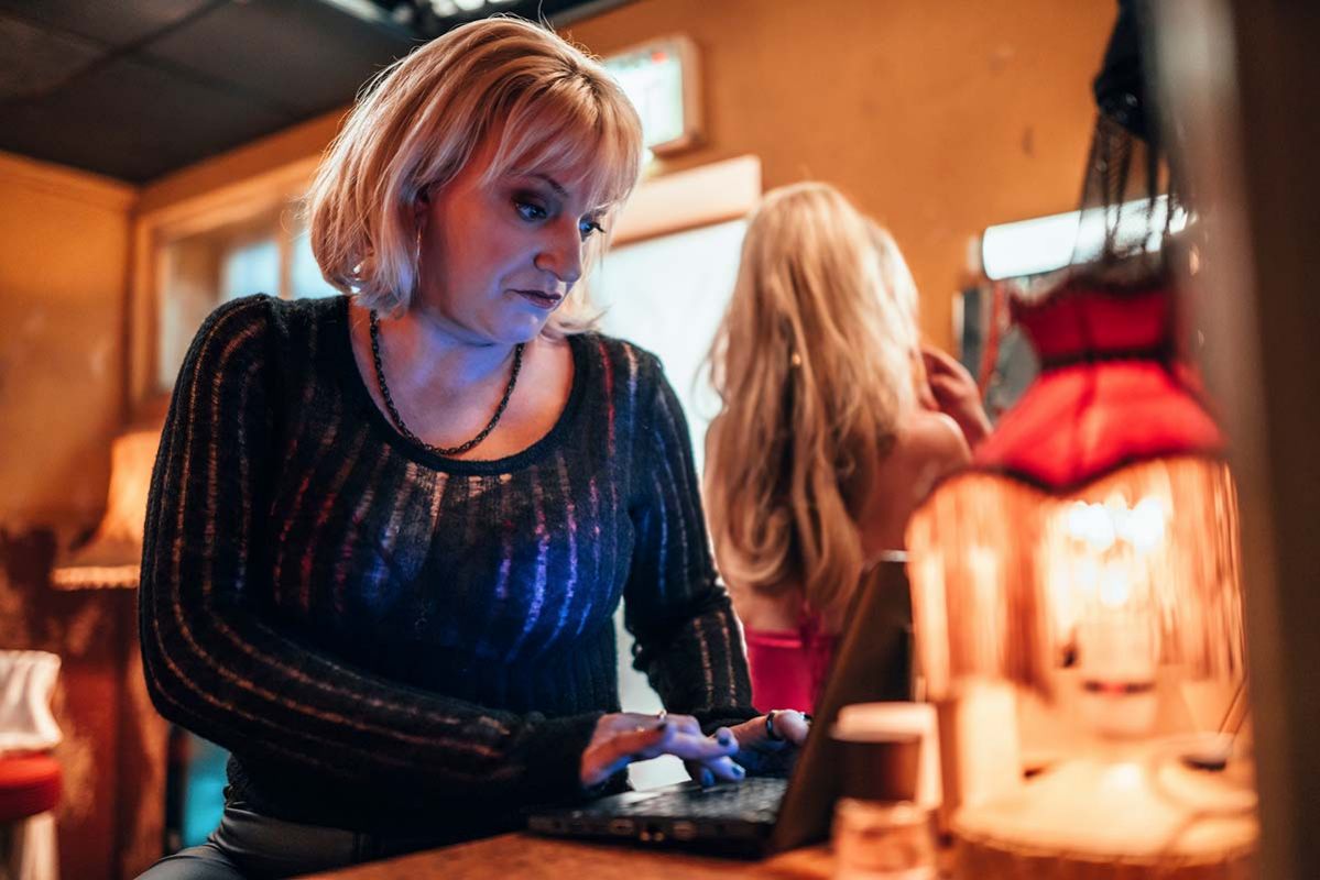 Rain Dogs TV Series (2023) | Release Date, Review, Cast, Trailer ...