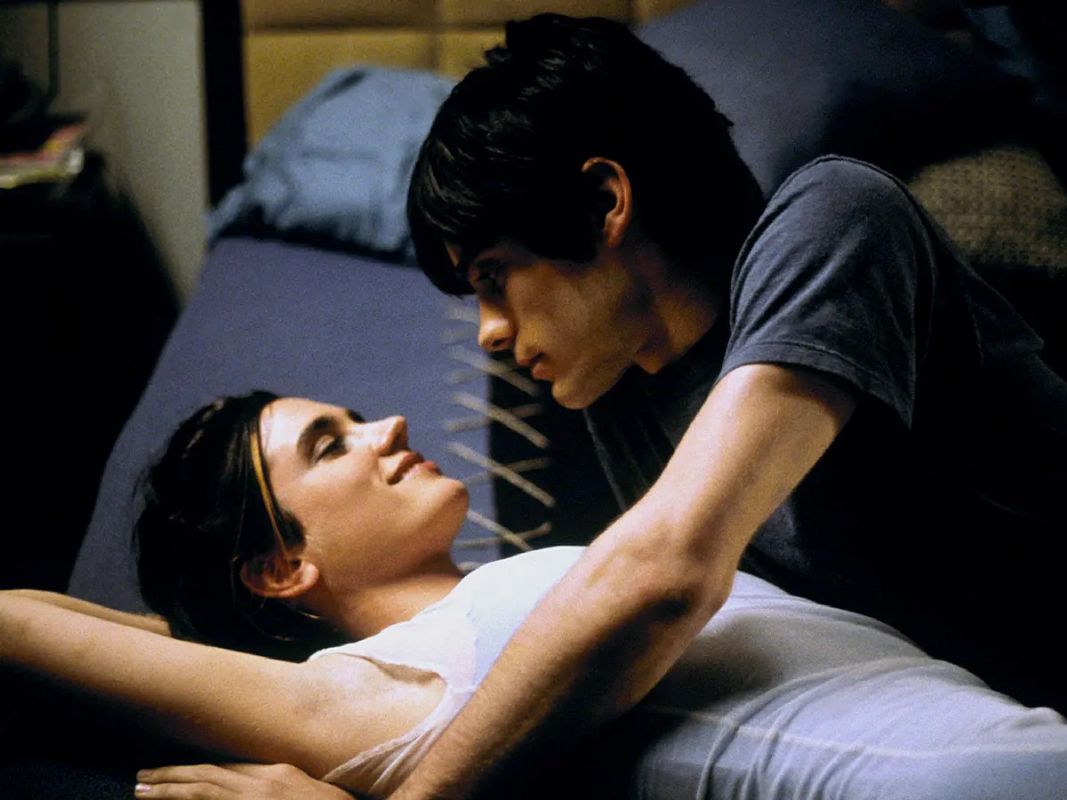 Requiem For A Dream Movie 2000 Release Date Review Cast Trailer
