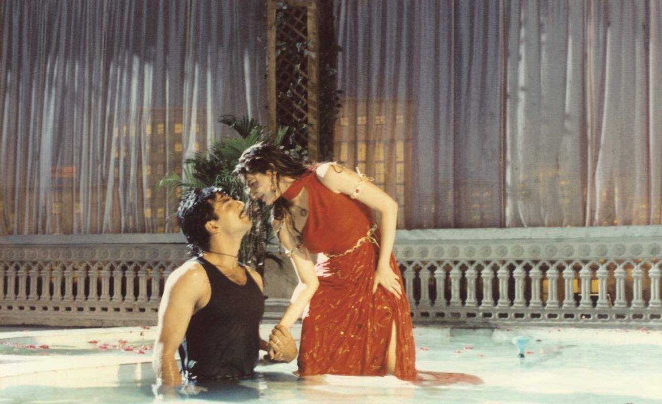 Sabse Bada Khiladi Movie (1995) | Release Date, Review, Cast, Trailer ...