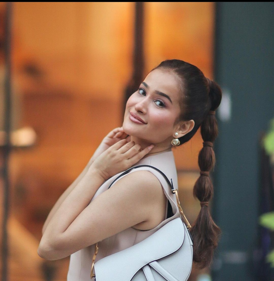 Fizza Abdi Latest News, Videos, Photos, Biography, Blogs | Whosthat360