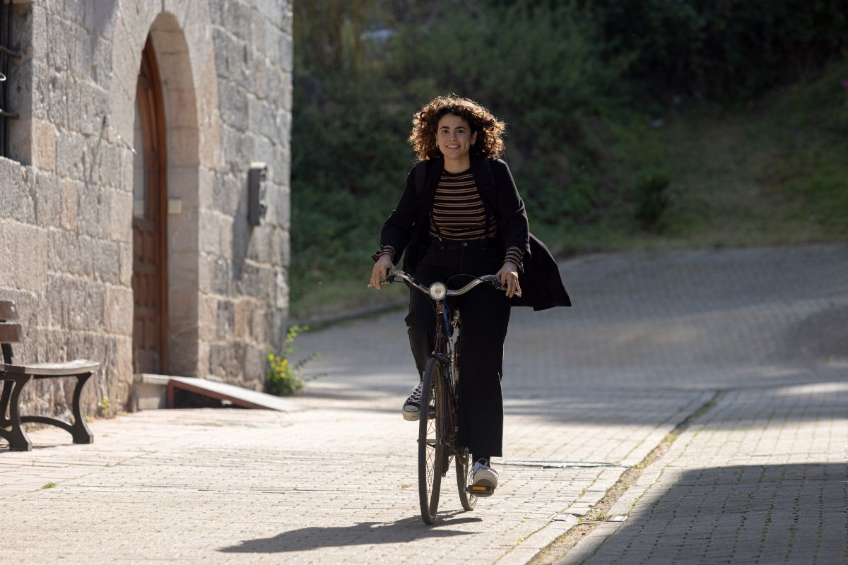 You're Nothing Special TV Series (2022) | Release Date, Review, Cast ...