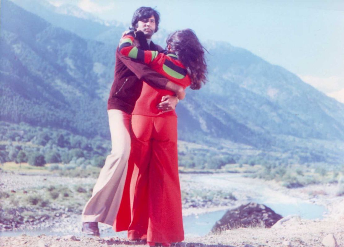 Zameer Movie (1975) | Release Date, Review, Cast, Trailer, Watch Online ...