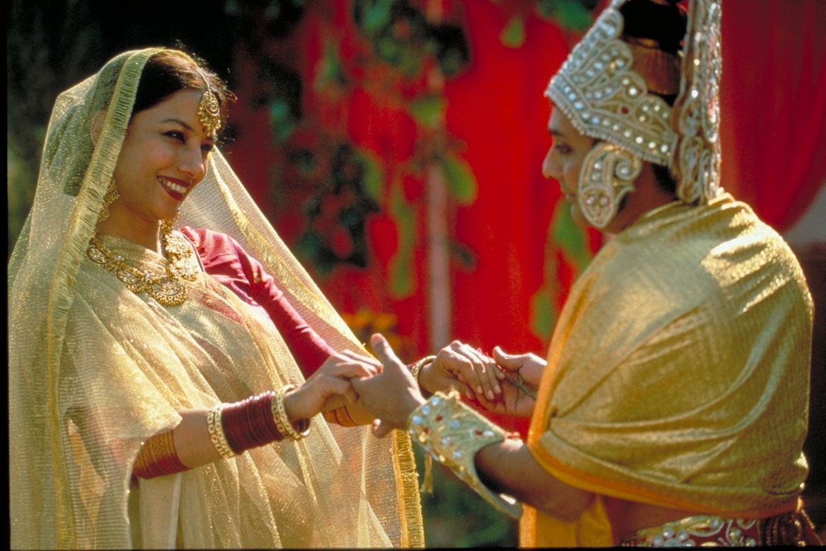 Fire Movie (1998) | Release Date, Review, Cast, Trailer - Gadgets 360