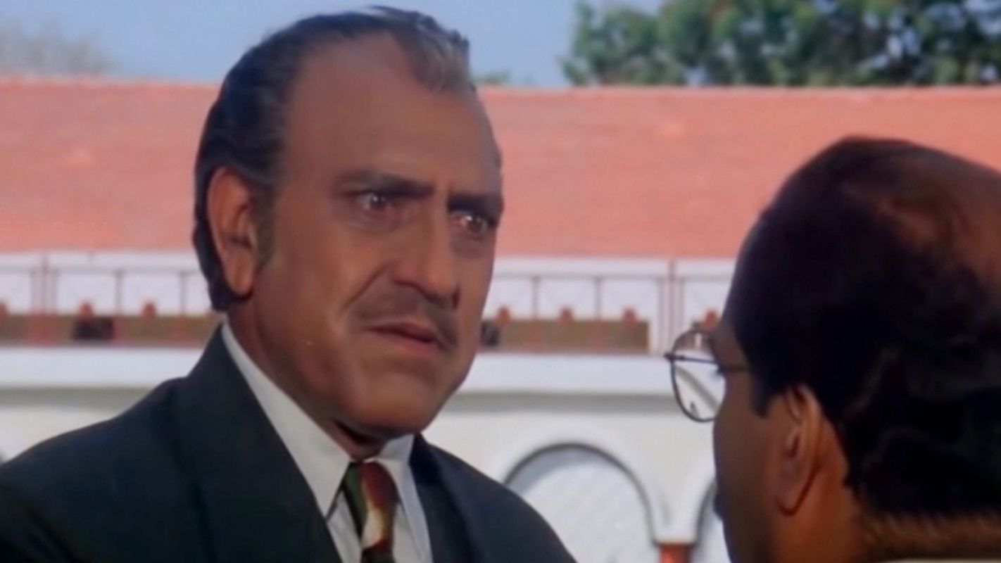 Hulchul Movie (1995) | Release Date, Review, Cast, Trailer, Watch ...