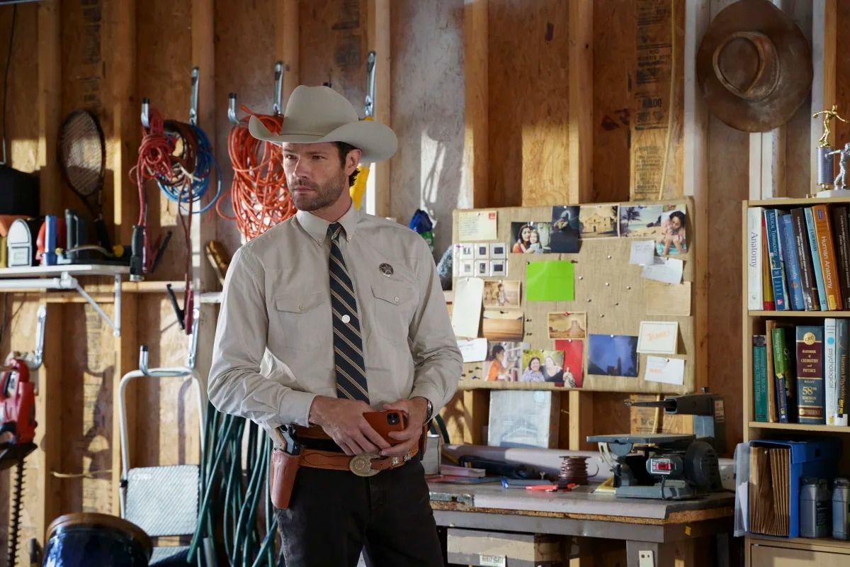 Walker Season 1 TV Series (2021) | Release Date, Review, Cast, Trailer ...